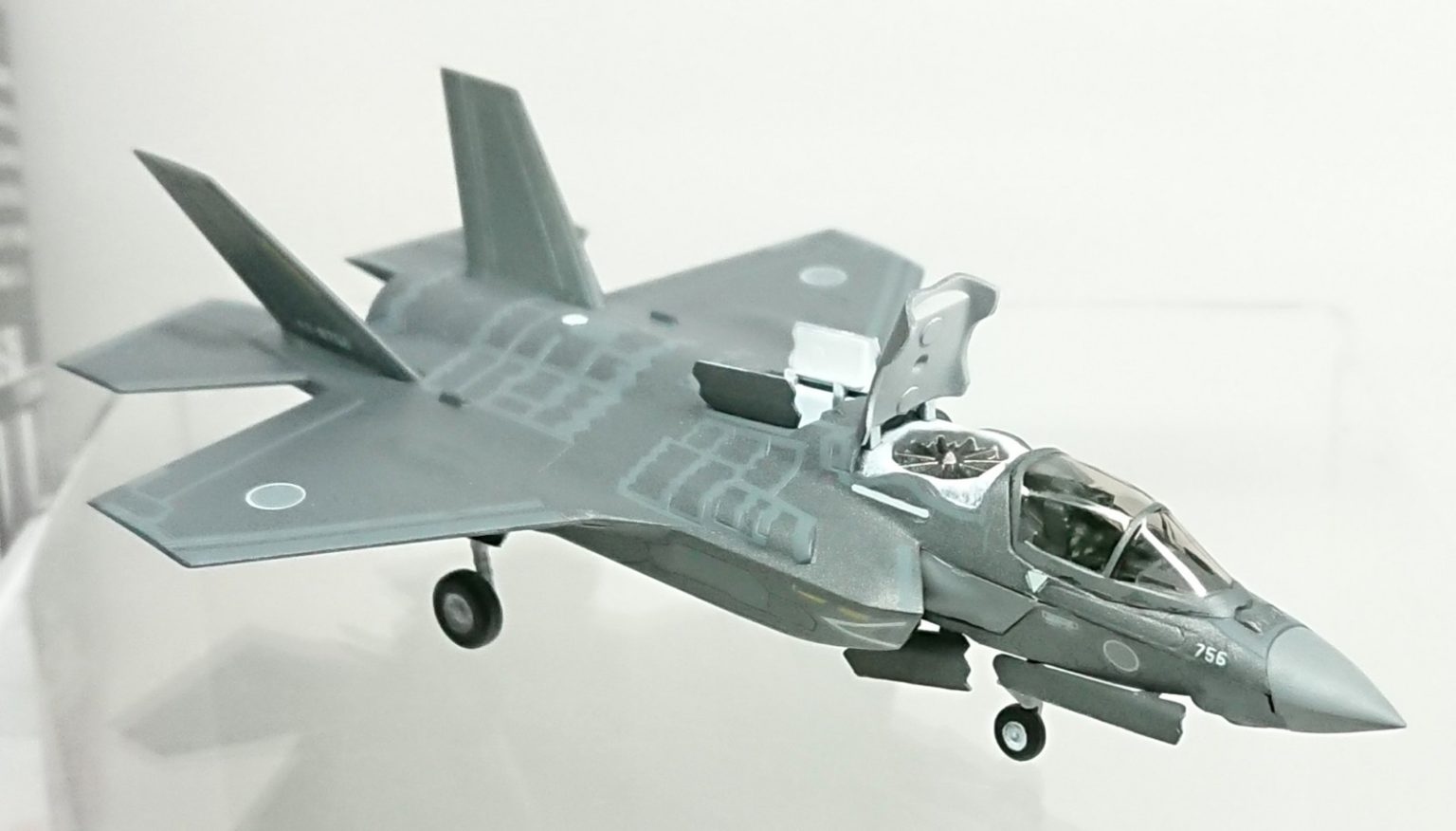 無塗装組立で簡単にF-35B(航空自衛隊)が手に入る！F-toys 1/144 ハイスペックシリーズ vol.6 フェイズ2のF-35B ライトニングⅡ(航空自衛隊)を製作レビュー | 初心者 ...